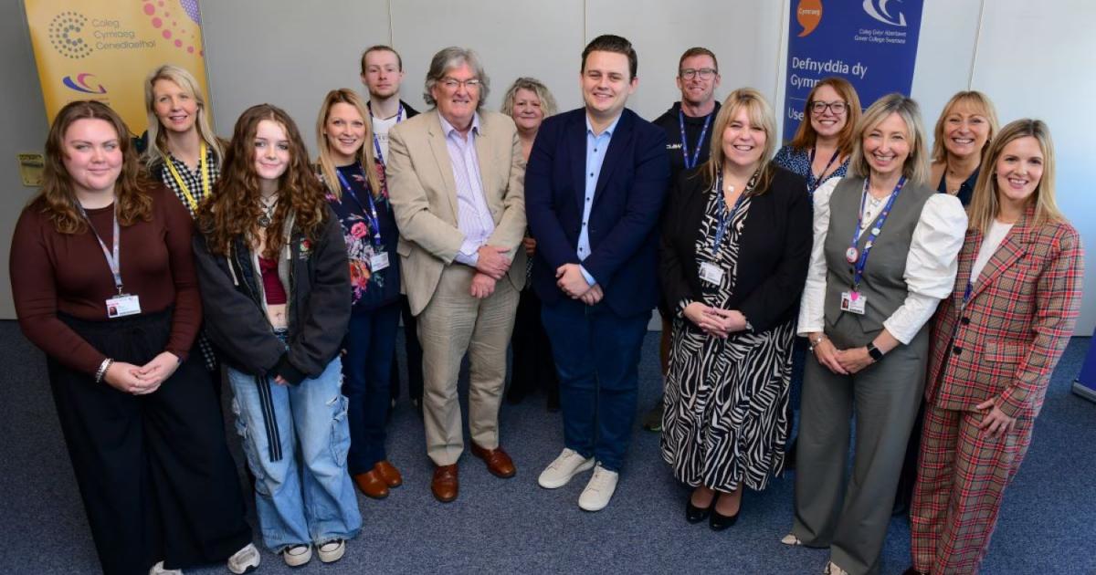 Tom Giffard MS meets Gower College Swansea learners who benefit from ...